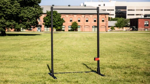 pull up bar outdoor